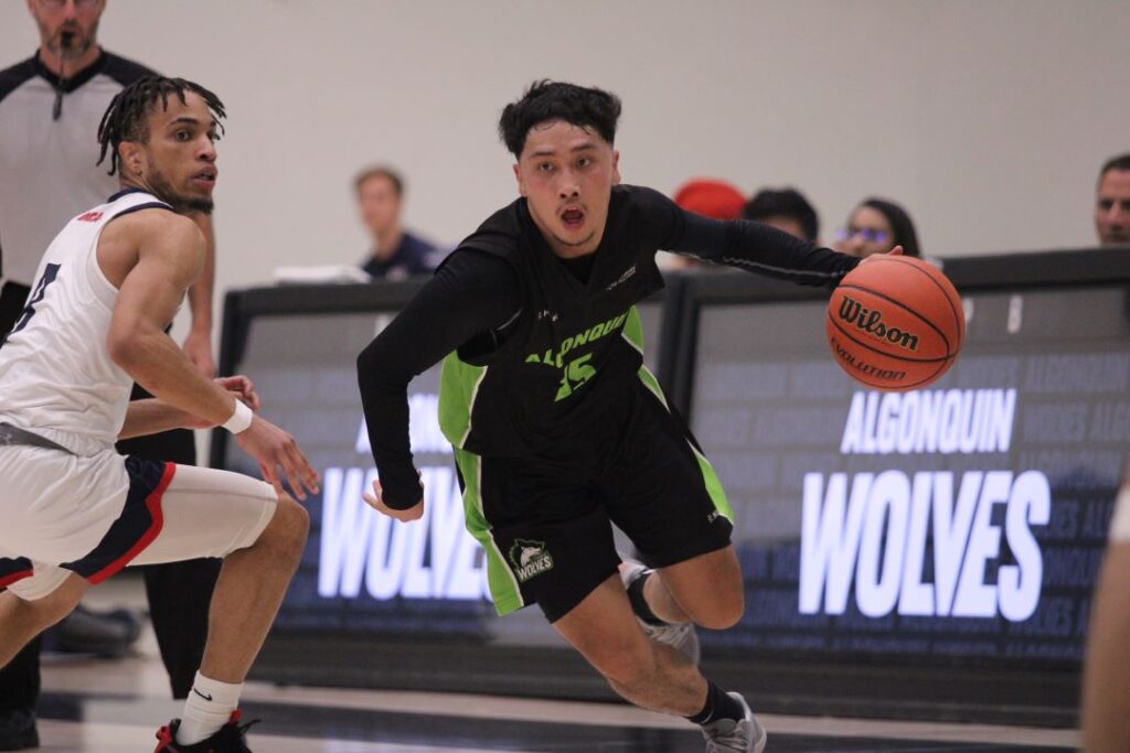 Men’s basketball Wolves lose despite late charge against Lancers ...