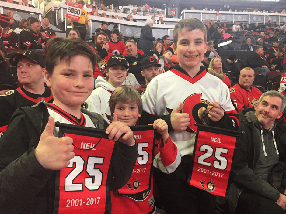 Sens fall to Blackhawks in OT after honouring legend Chris Neil ...